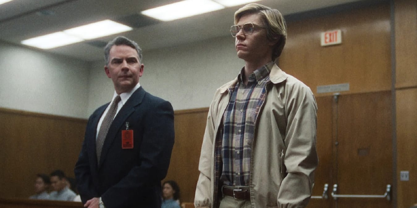 Netflix'ten The Watcher ve Monster'ın yeni sezonları için onay geldi ...