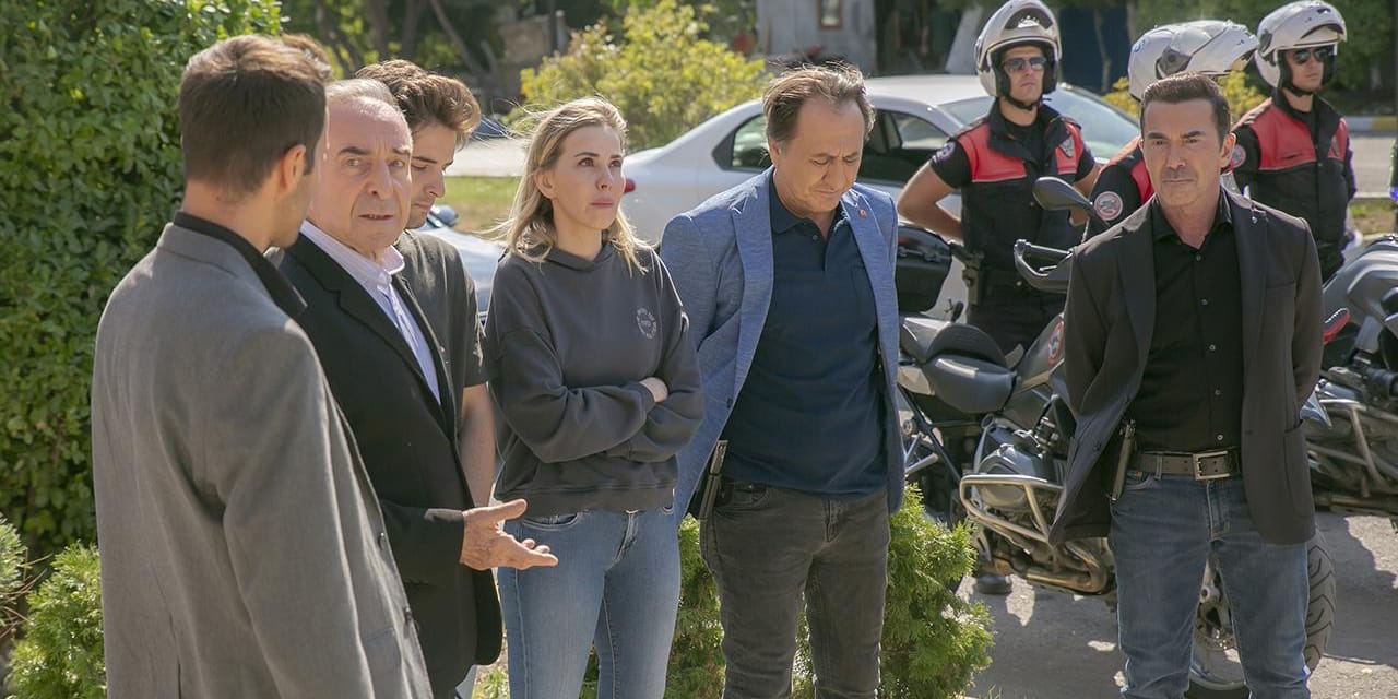 Arka Sokaklar dizisi yayınına 45 gün ara verdi - Haberler - Box Office ...